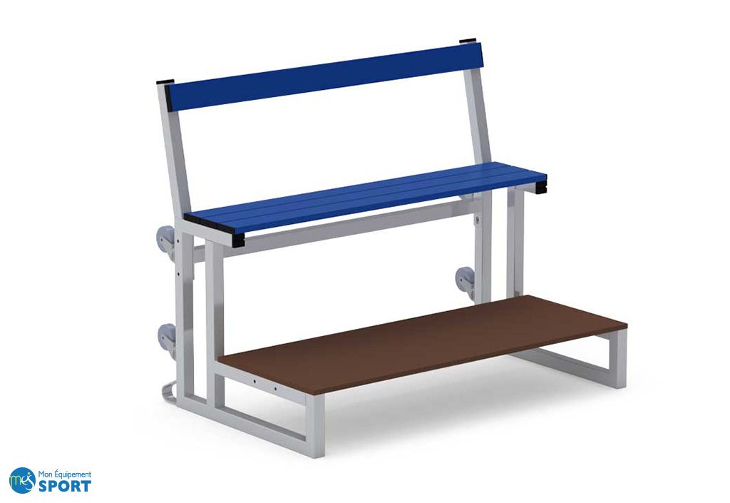 Escalier en acier et bois pour tribune mobile - Sodex